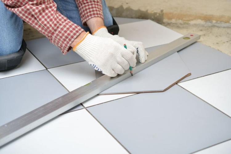 Ketahui Kisaran Biaya Pasang Keramik Per Meter dan Cara Hitungnya