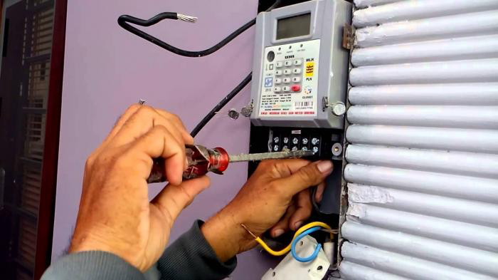 Fungsi Lampu Indikator pada Meteran Listrik - Sinar Mas Land